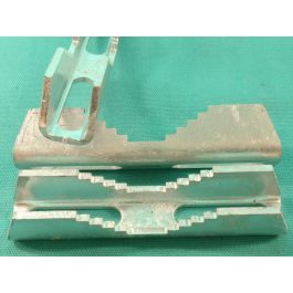 BE921 1" - 3" Saddle Clamp Sherardized Barenco